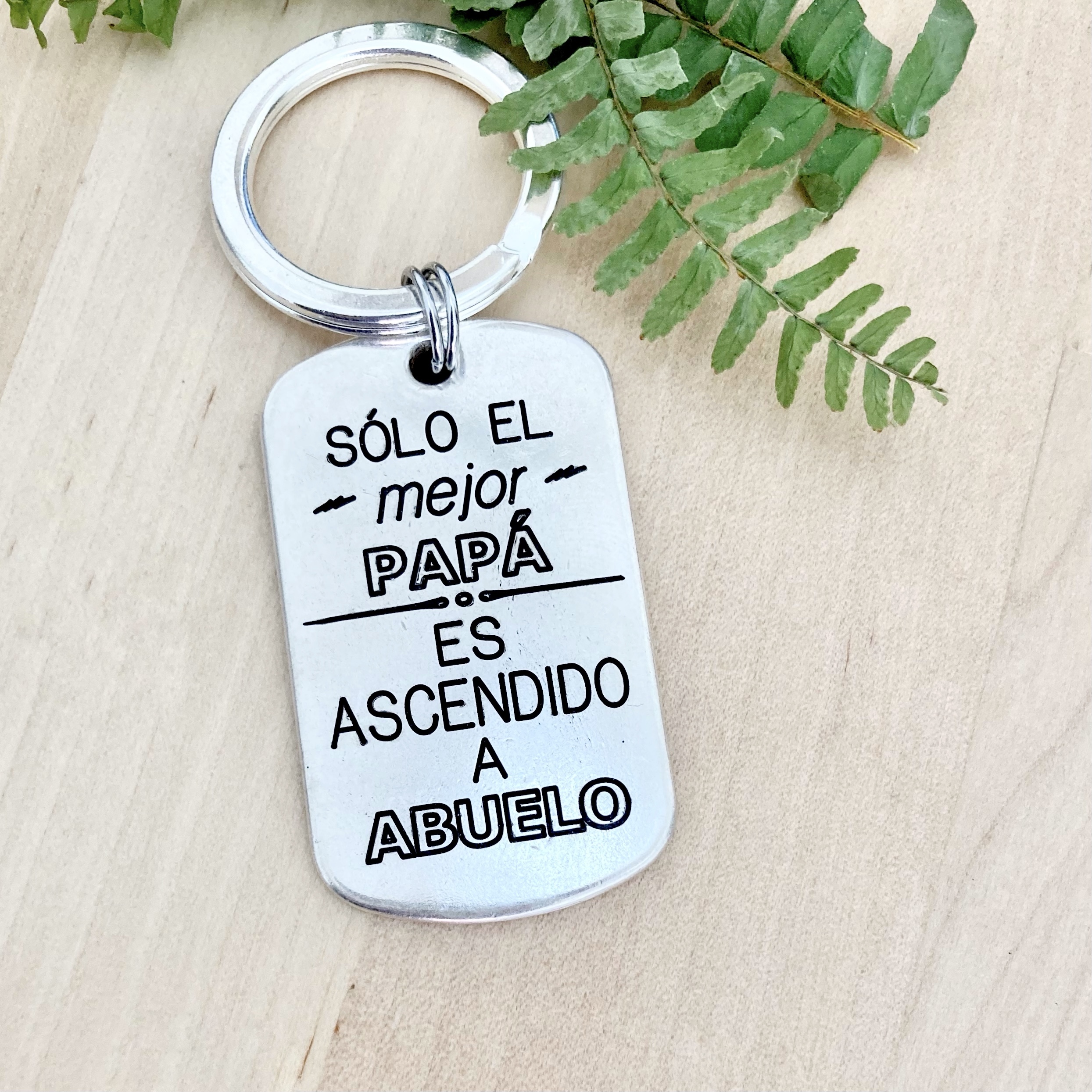 Llavero Personalizado Papá - Bellota Colorá